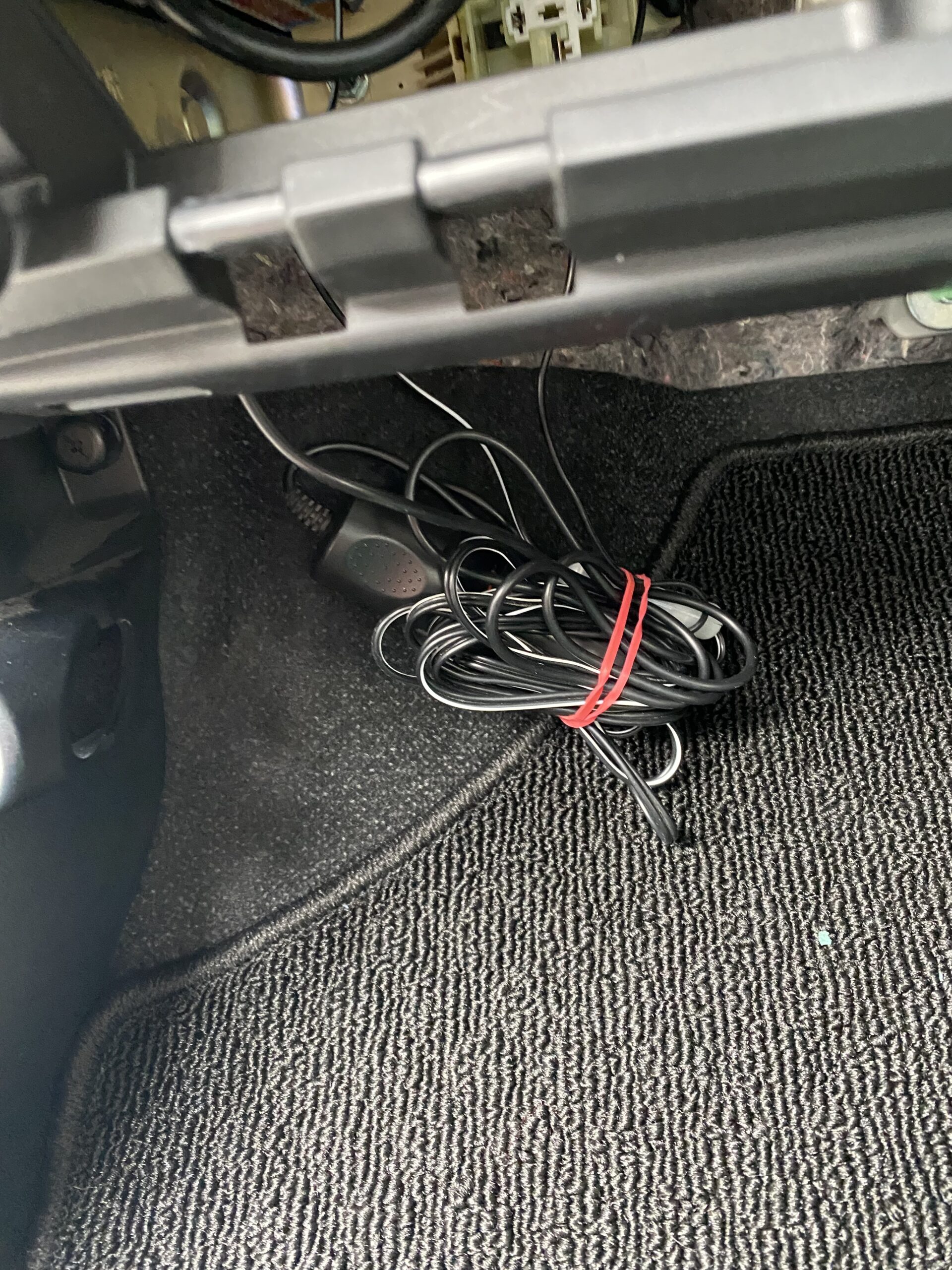 シエンタ170系 ドラレコ取り付け